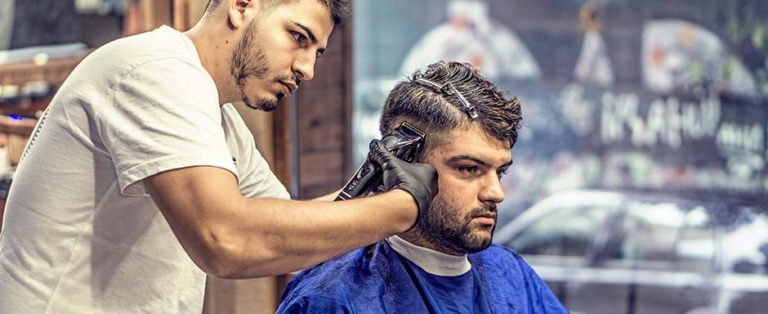 Meeste lühikesed juuksed ja stiilsed soengud - Tuuletuka